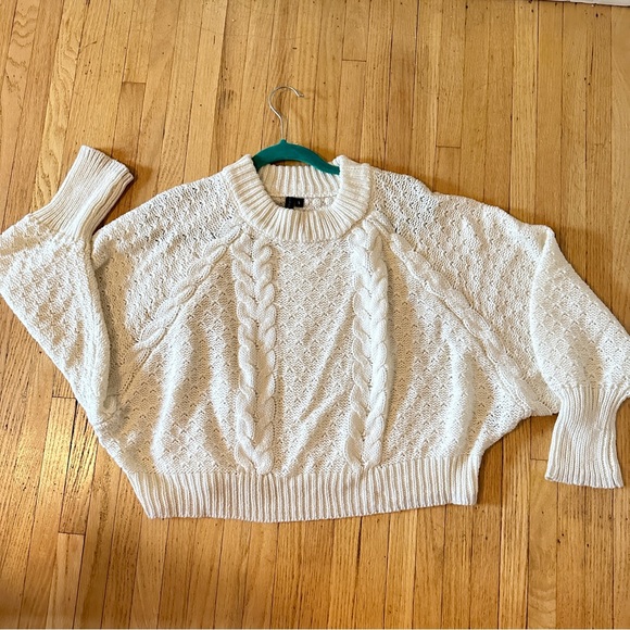 moon & madison | Sweaters | Moon And Madison Chunky Cable Knit Sweater ...